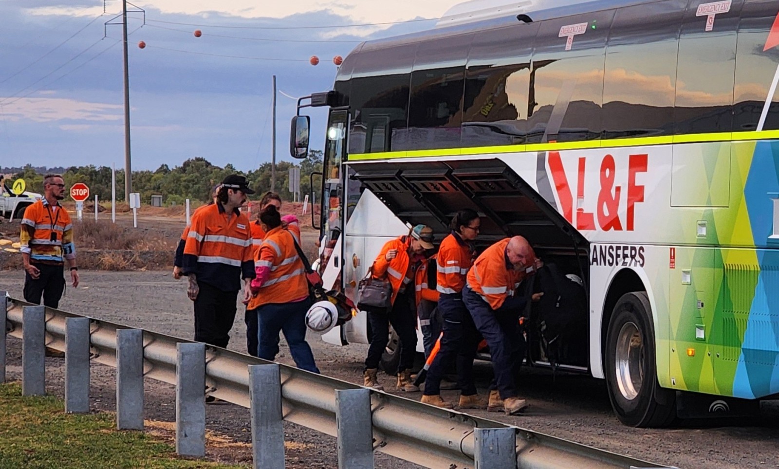 L&F Transfers - Hassle-Free Workforce Transport: BIBO Explained